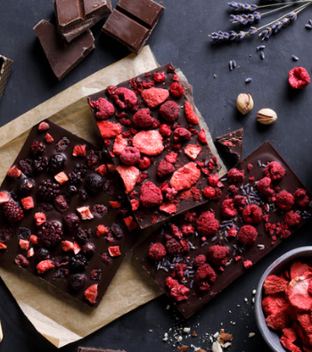 Dark Chocolate Berry Bark – Folona